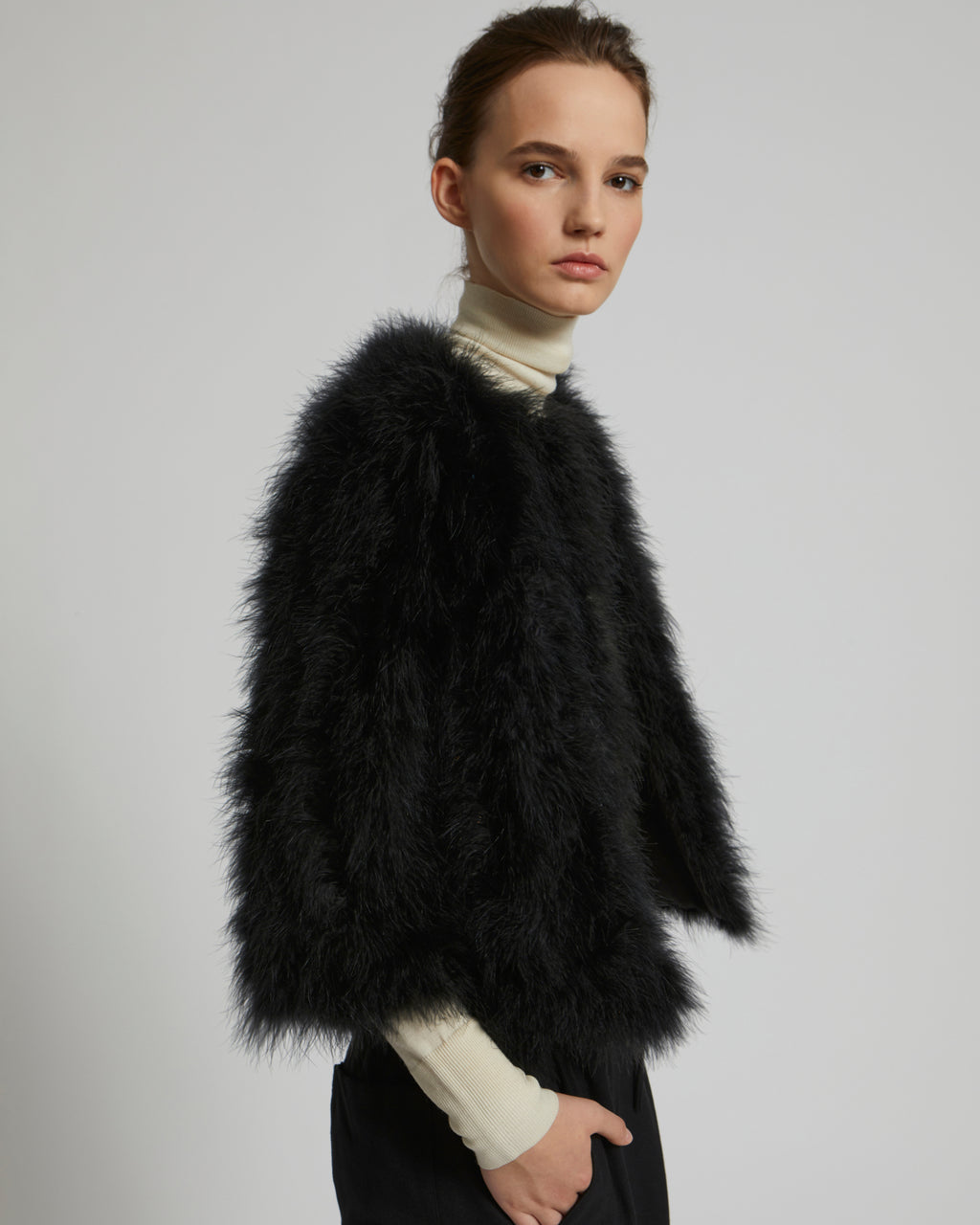 Cropped feather jacket - black - Yves Salomon – Yves Salomon US